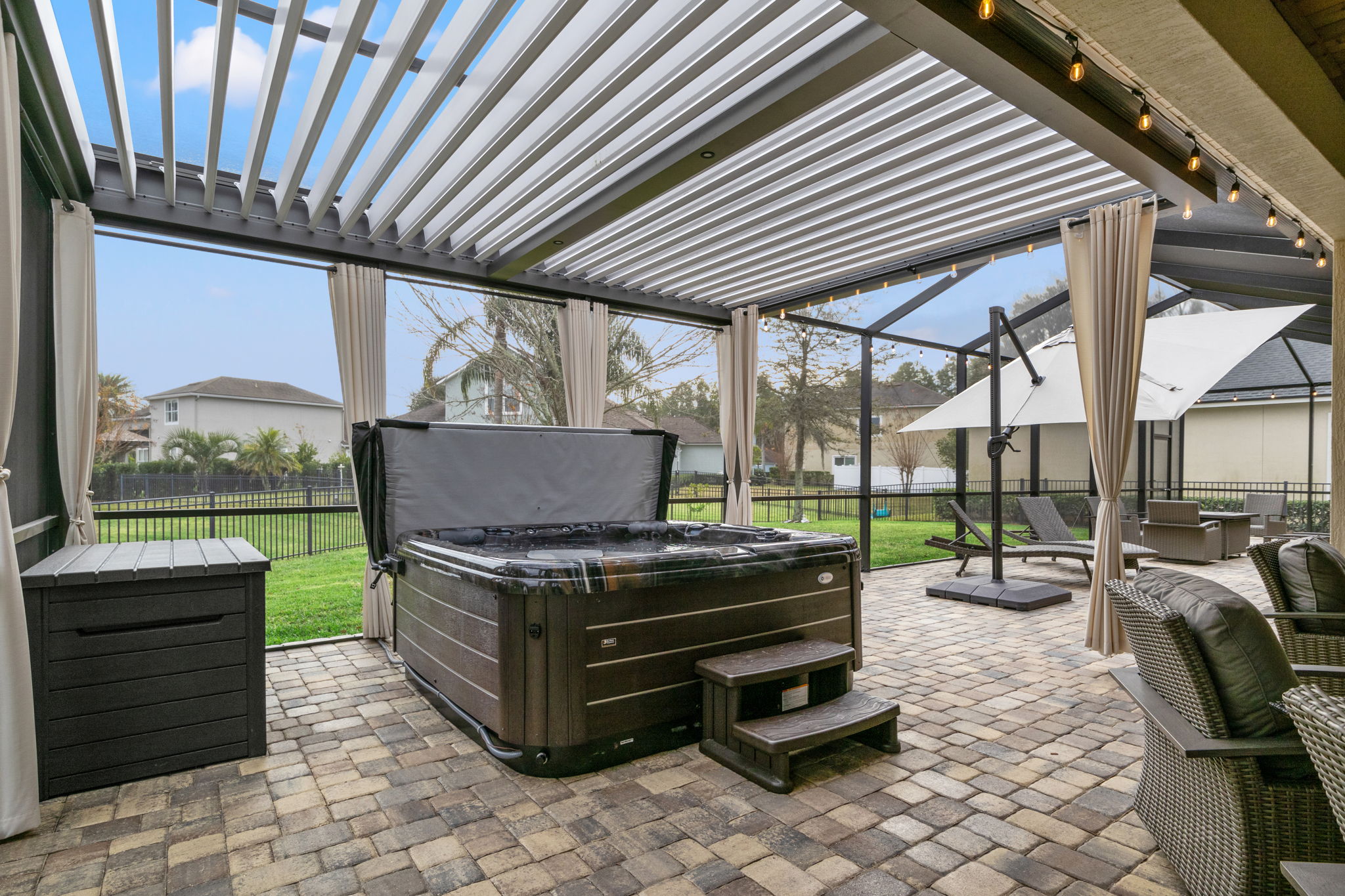 Motorized Pergolas | Jacksonville, Florida